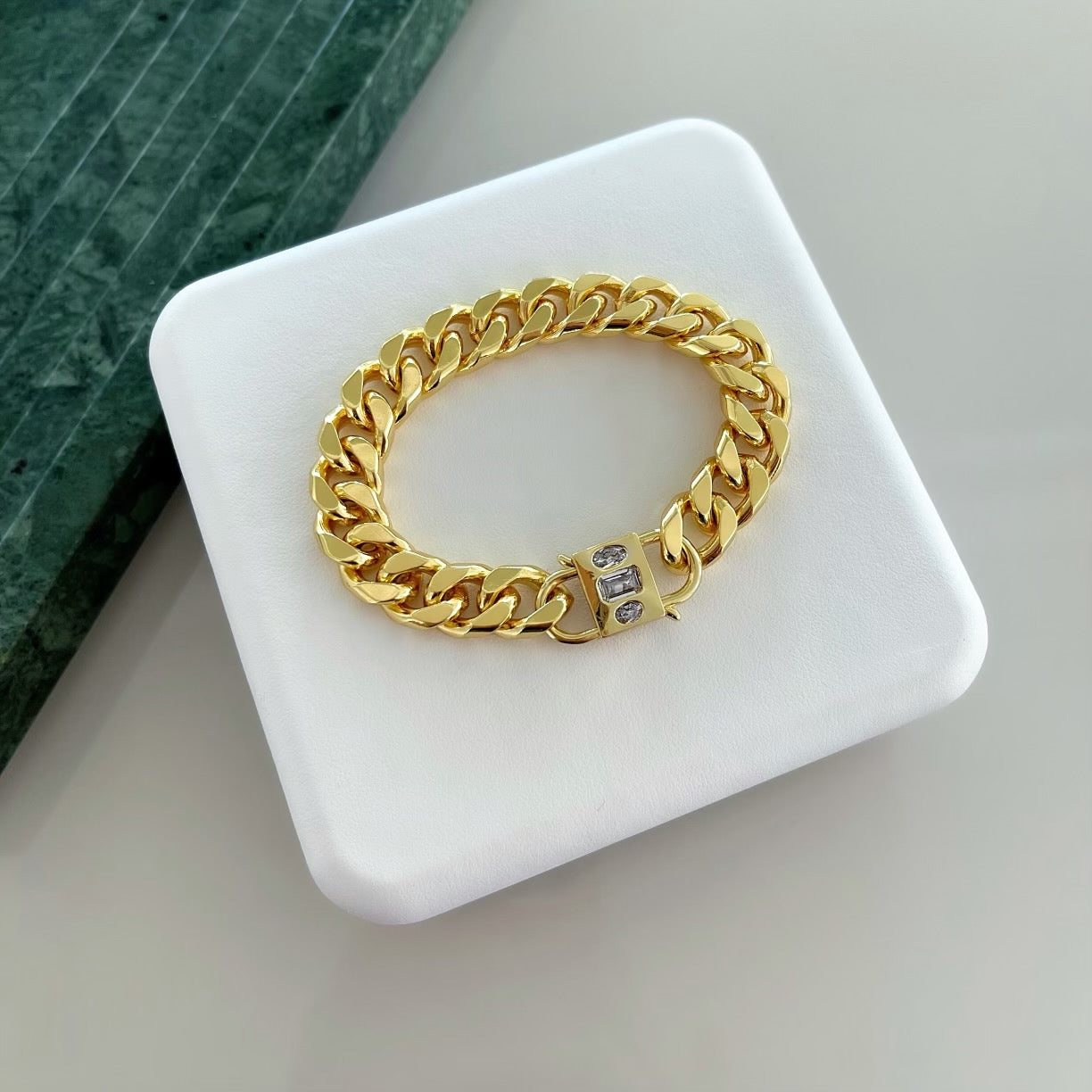 GEM LOCK CHAIN – HRH COLLECTION